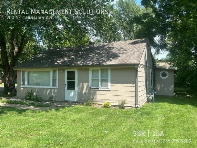 3 Br, 1 bath, Single Family 700 Se Carnahan Ave