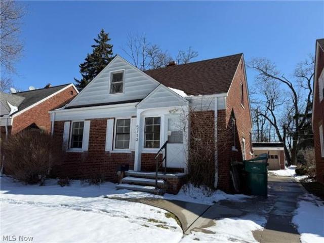 3 Br, 1 bath, Single Family 713 South Blvd