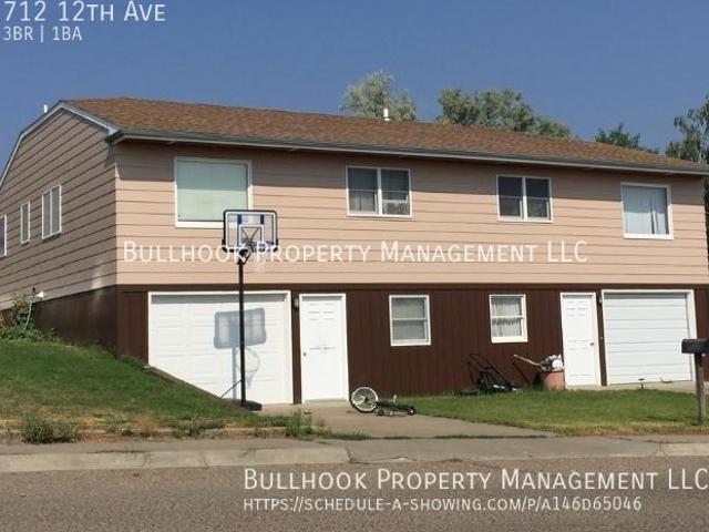 3 Br, 1 bath, Single Family 712 12th Ave