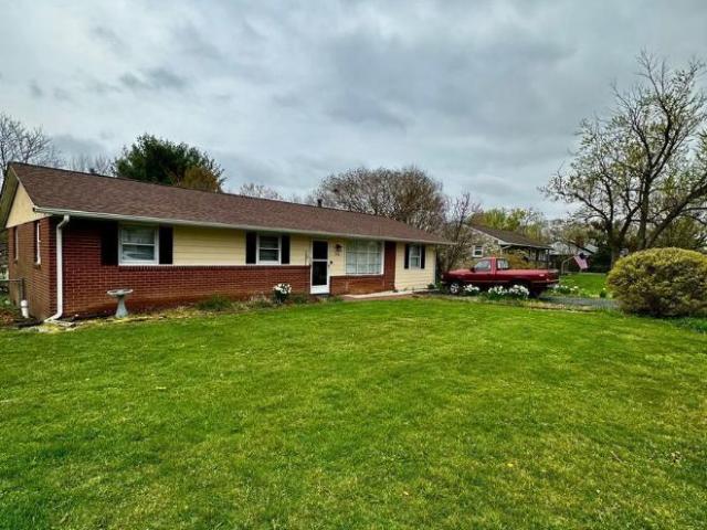 3 Br, 1 bath, Single Family 714 Culpeper St