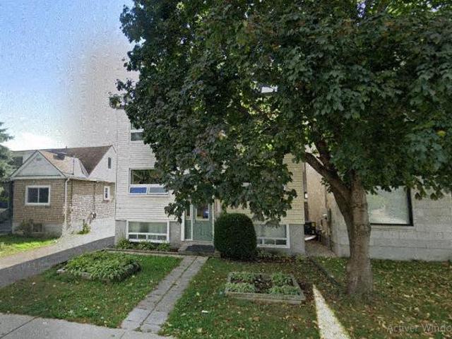 3 Br, 1 bath, Single Family 72 Jolliet Avenue 2
