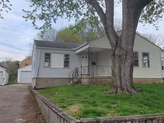 3 Br, 1 bath, Single Family 854 Santa Cruz