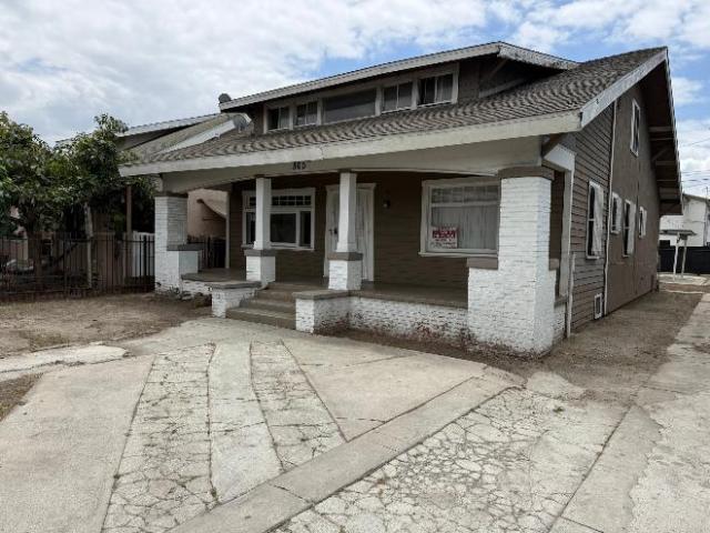 3 Br, 1 bath, Single Family 860 W 56th