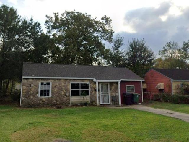 3 Br, 1 bath, Single Family 8726 Josie