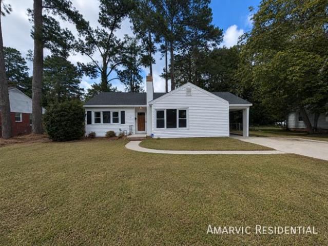 3 Br, 1 bath, Single Family 807 Cameron Dr