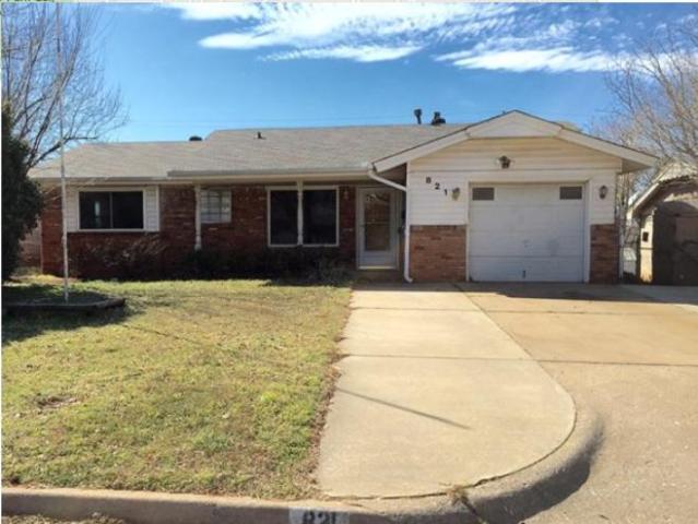 3 Br, 1 bath, Single Family 821 Briarlane Rd