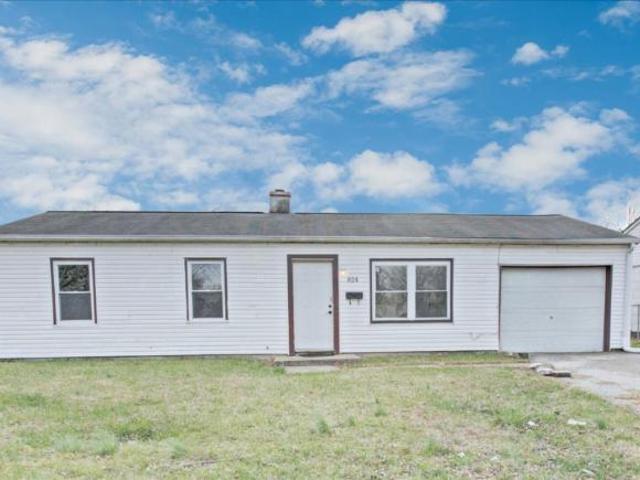 3 Br, 1 bath, Single Family 824 St Monica Dr
