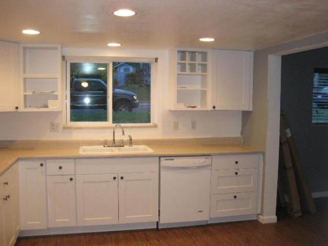 3 Br, 1 bath, Single Family 831 Meade Street