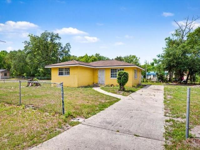 3 Br, 1 bath, Single Family 9504 Waynesboro Ave
