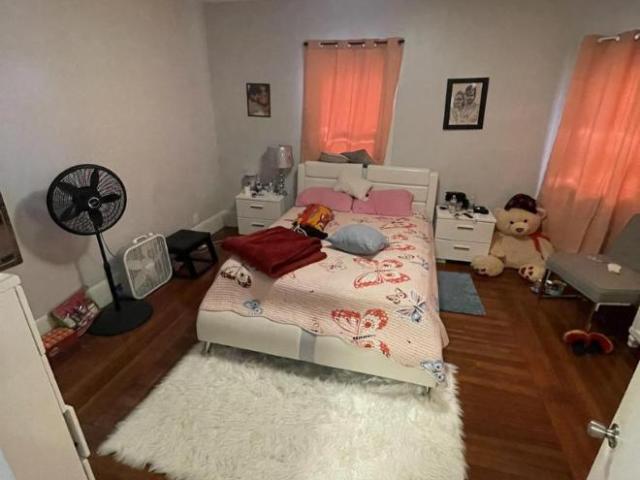 3 Br, 1 bath, Single Family 963 Winthrop Avenue