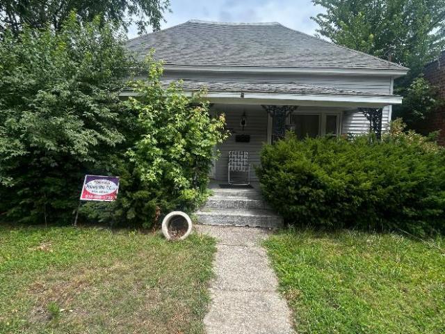 3 Br, 1 bath, Single Family 905 West Monroe Street