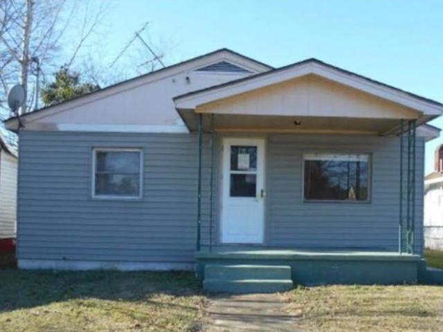 3 Br, 1 bath, Single Family 913 North Center