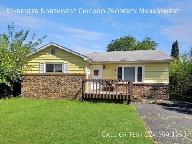 3 Br, 1 bath, Single Family 912 Oakwood Dr