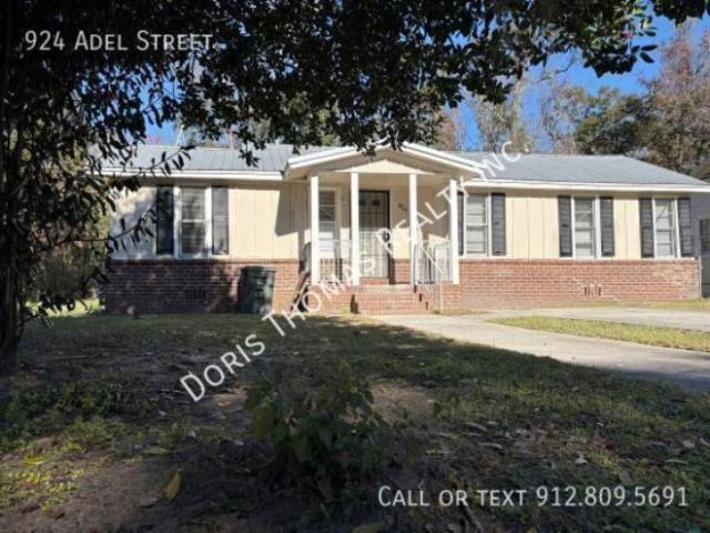 3 Br, 1 bath, Single Family 924 Adel Street