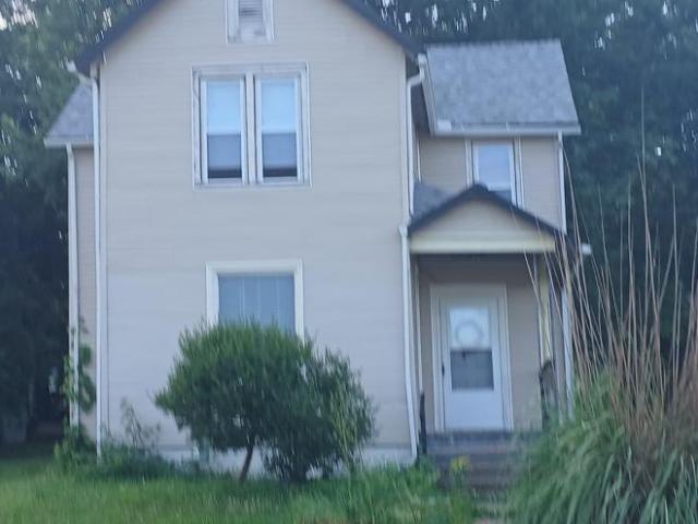 3 Br, 1 bath, Single Family 935 Morgan Avenue