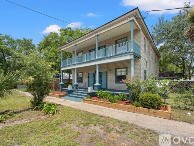 3 BR, 1 BA Apartment 647 Pippin St, Unit Unit 1, Jacksonville, FL 32206