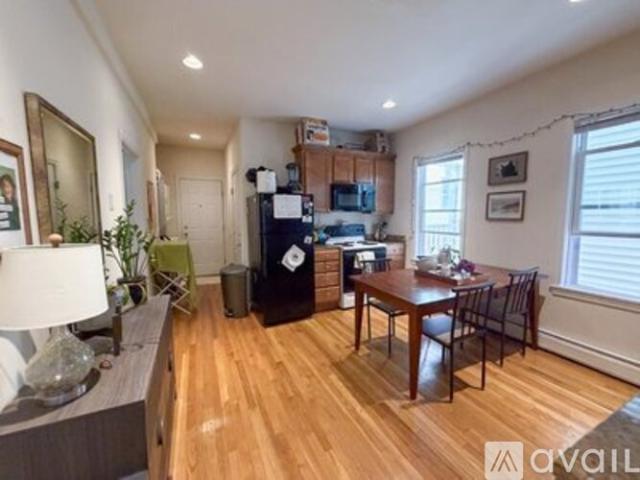 3 BR, 1 BA Apartment 143 Hillside St, Unit 2, Boston, MA 02120