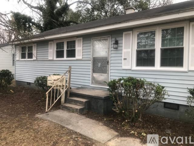 3 BR, 1 BA Apartment 1403 Hyman Ave, Kinston, NC 28501