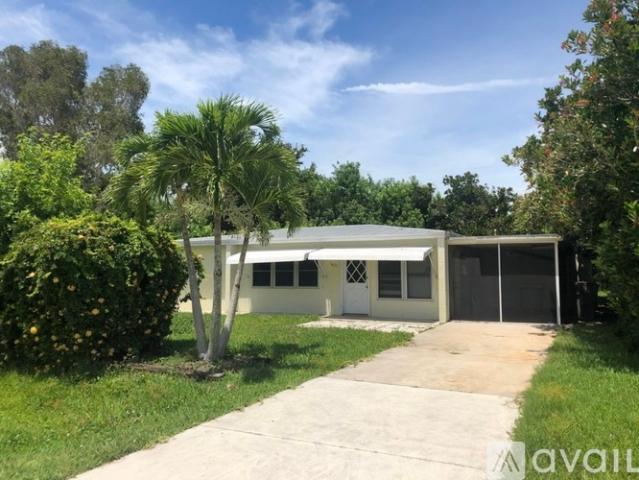 3 BR, 1 BA Apartment 1421 3rd Court, Vero Beach, FL 32960