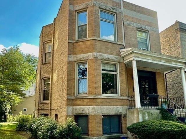 3 BR, 1 BA Apartment 1433 W Foster Ave, Unit 2, Chicago, IL 60640