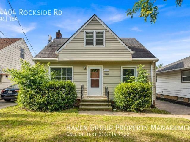 3 BR, 1 BA Apartment 14404 Rockside Rd, Maple Heights, OH 44137