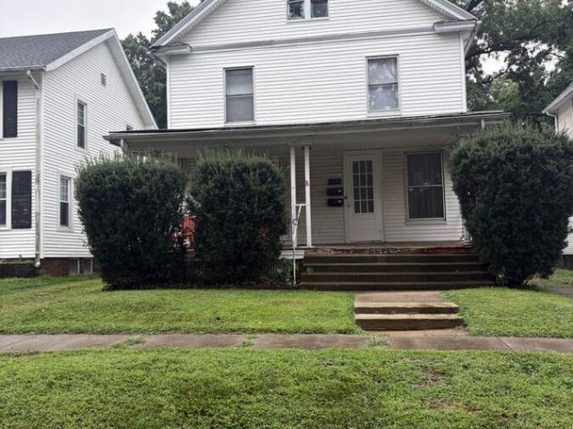 3 BR, 1 BA Apartment 1441 W Wood St, Decatur, IL 62522