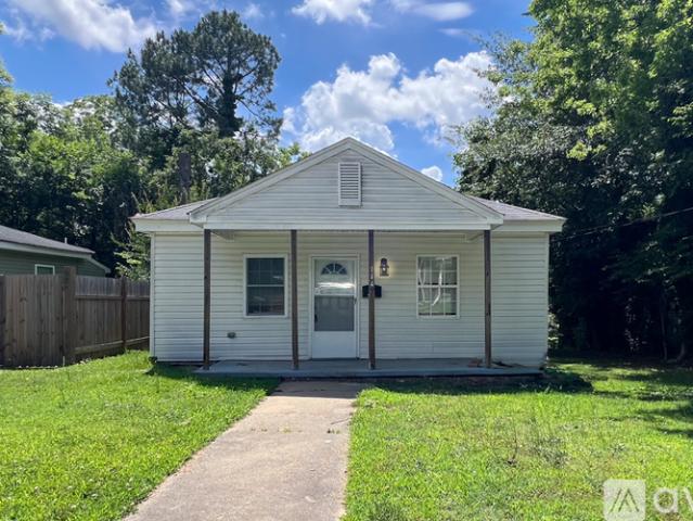 3 BR, 1 BA Apartment 144 Spring St, Petersburg, VA 23803