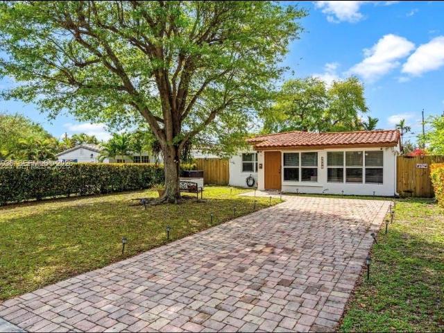 3 BR, 1 BA Apartment 1482 NE 175th St, North Miami Beach FL 33162, North Miami Beach, FL 33162