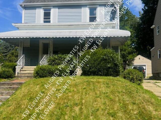 3 BR, 1 BA Apartment 1491 Beardsley Street, Akron, OH 44301