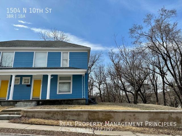 3 BR, 1 BA Apartment 1504 N 10th St, St. Joseph, MO 64501