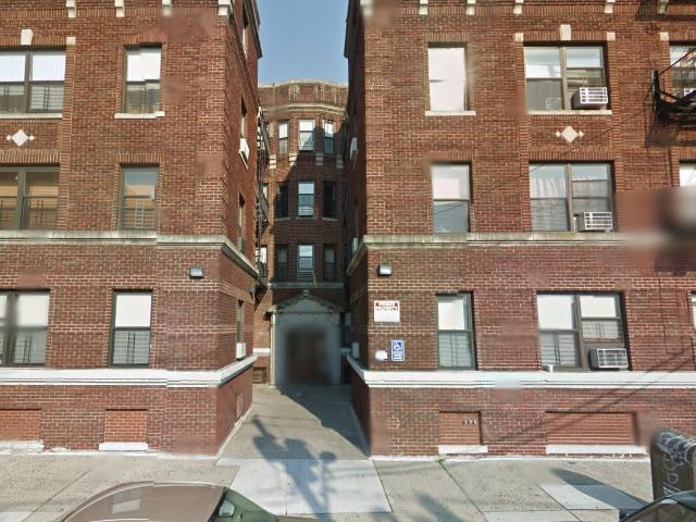 3 BR, 1 BA Apartment 150 Orchard St Newark, NJ 07102