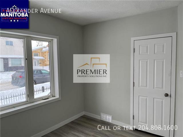 3 BR, 1 BA Apartment Alexander Avenue, Winnipeg, MB R3E 1L7
