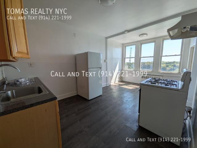 3 BR, 1 BA Apartment 152 Ridge Ave, Yonkers, NY 10703