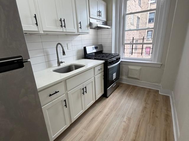 3 BR, 1 BA Apartment 157 S Harrison St, Unit 605, East Orange, NJ 07018