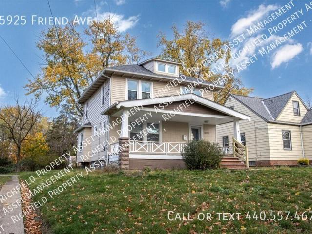 3 BR, 1 BA Apartment 15925 Friend Ave, Maple Heights, OH 44137