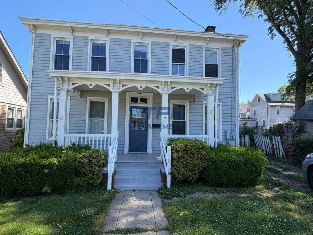 3 BR, 1 BA Apartment 15 Center Street, Freehold, NJ 07728