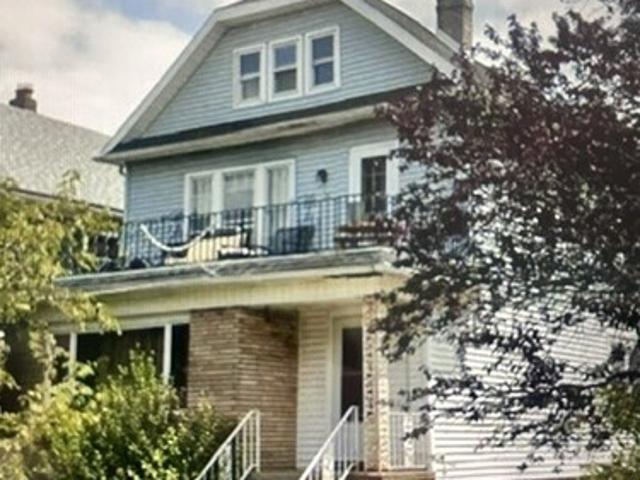 3 BR, 1 BA Apartment 163 Carmel Rd, Unit Upper, Buffalo, NY 14214