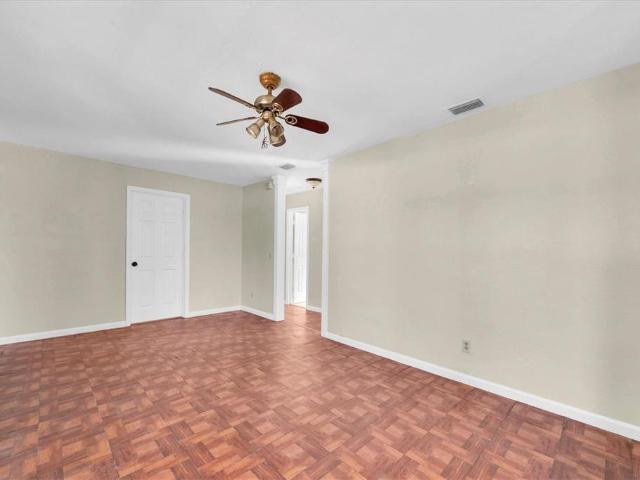 3 BR, 1 BA Apartment 1607 18th Street East, Palmetto, FL 34221