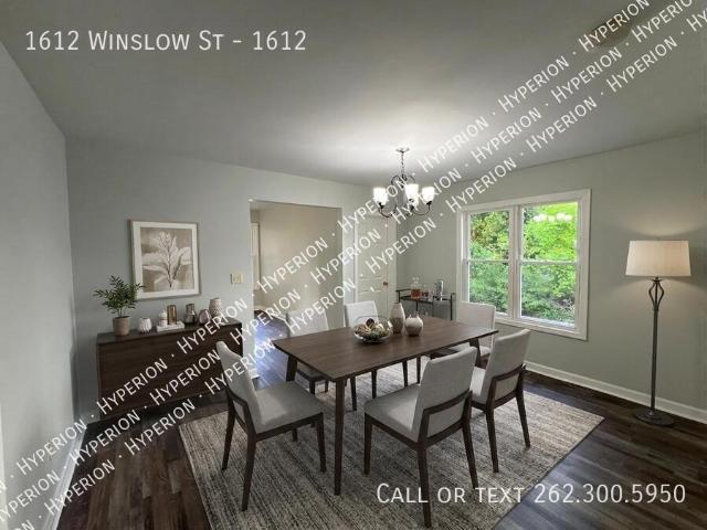 3 BR, 1 BA Apartment 1612 Winslow St, Racine, WI 53404