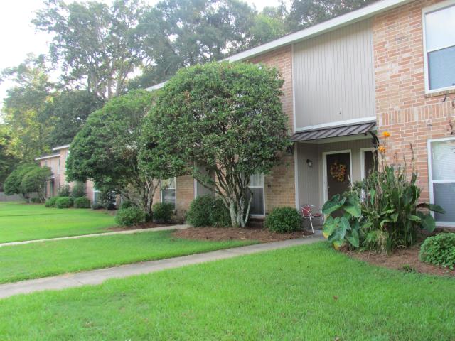 3 BR, 1 BA Apartment 16161 Tiger Bend Rd Baton Rouge, LA 70817