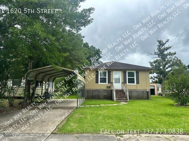 3 BR, 1 BA Apartment 1620 5th Street, Lake Charles, LA 70601