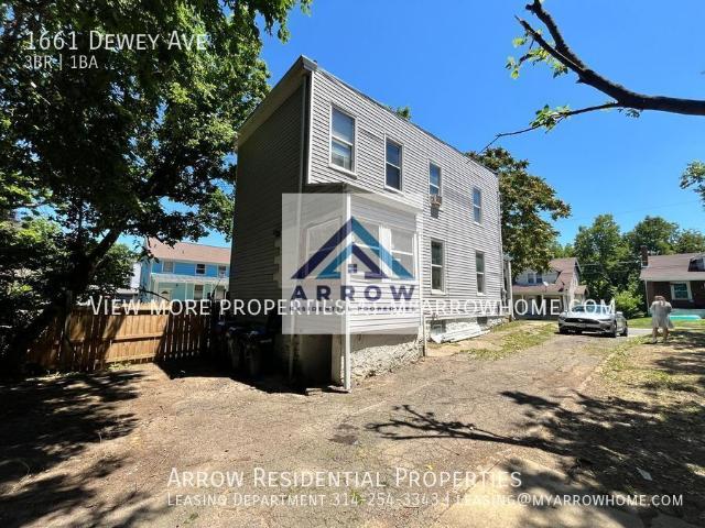 3 BR, 1 BA Apartment 1661 Dewey Ave, Cincinnati, OH 45205