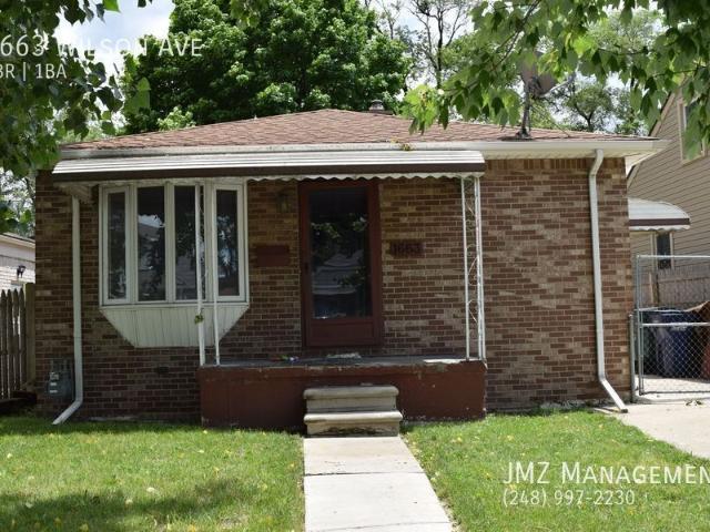 3 BR, 1 BA Apartment 1663 Wilson Ave, Lincoln Park, MI 48146