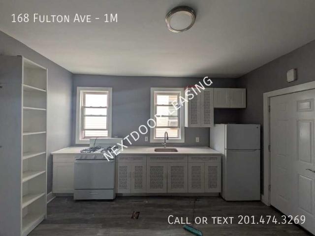 3 BR, 1 BA Apartment 168 Fulton Ave, Jersey City, NJ 07305