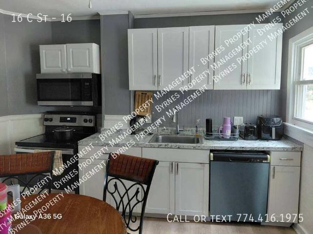 3 BR, 1 BA Apartment 16 C St, Northbridge, MA 01588
