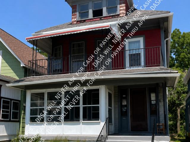 3 BR, 1 BA Apartment 170 Dewey Ave, Buffalo, NY 14214
