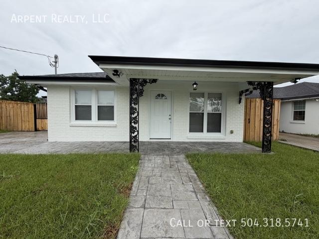 3 BR, 1 BA Apartment 1720 Aycock St, Arabi, LA 70032