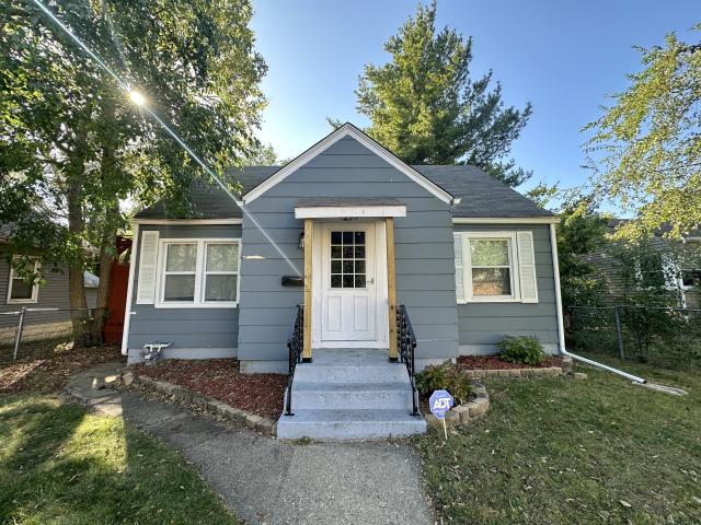 3 BR, 1 BA Apartment 1720 Kilburn Ave, Rockford, IL 61101