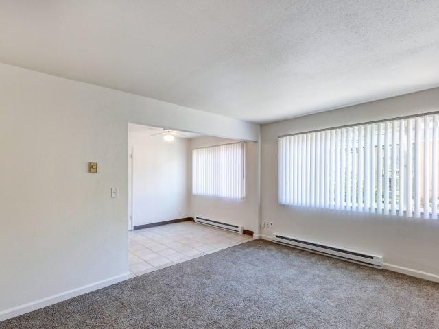 3 BR, 1 BA Apartment 17700 Southwest Shaw Street Unit 15, Beaverton, OR 97078