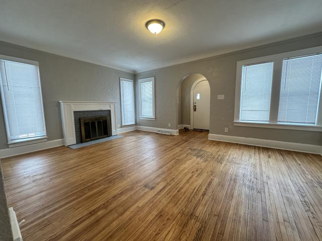 3 BR, 1 BA Apartment 1807 Carney Ave, Rockford, IL 61103